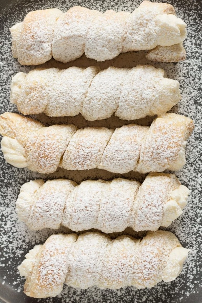 Easy Puff Pastry Cream Horns (Lady Locks) Recipe - The Three Snackateers